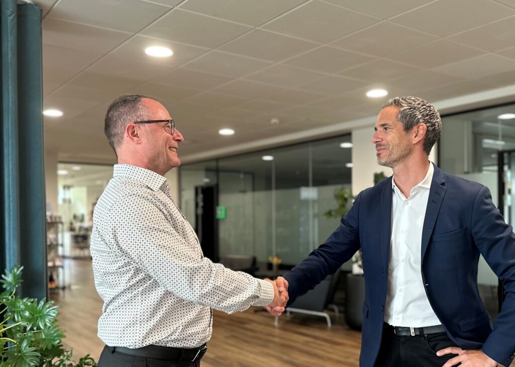 Forenede Service - Forenede Service DK